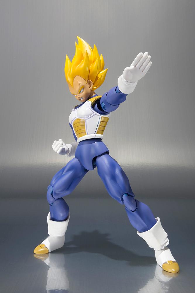 DRAGON BALL - Super Saiyan Vegeta Premium Color Edit Figuarts (Bandai) : ShopForGeek.com ...