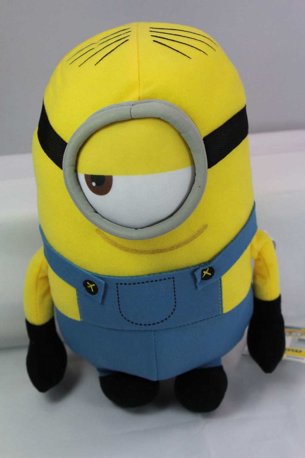 MINIONS - Plush 28 cm - Despicable Me 2 - Pack of 3 : ShopForGeek.com ...