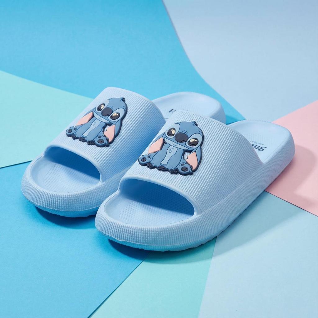 STITCH - EVA Sandals - T36/37 : ShopForGeek.com: Slippers Cerda DISNEY