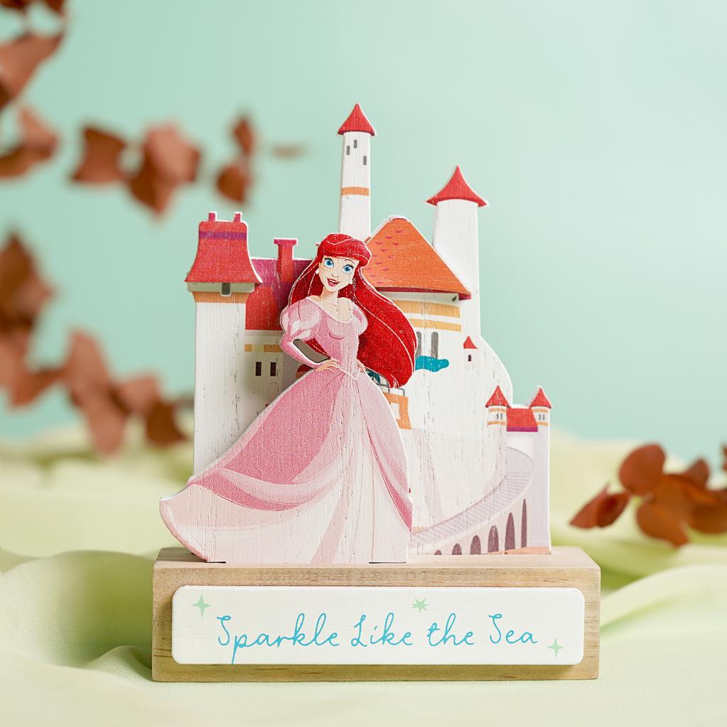 DISNEY PRINCESS - Ariel - Mini Castle Plaque : ShopForGeek.com: Widdop ...