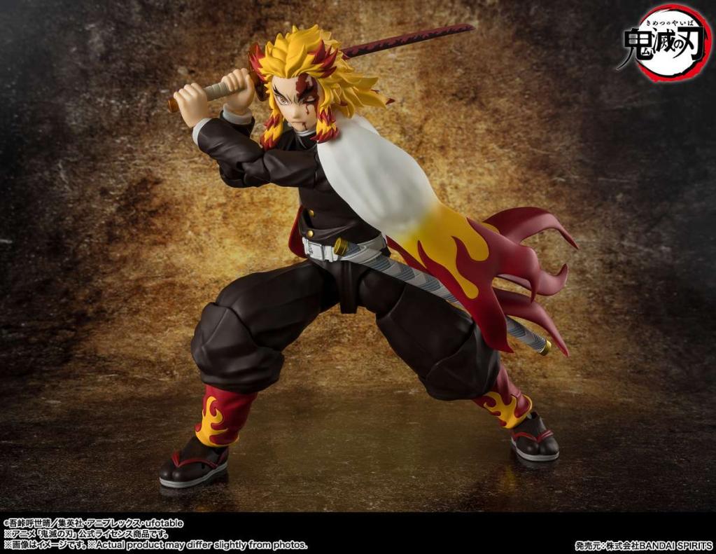 DEMON SLAYER - Kyojuro Rengoku - Figure S.H. Figuarts 15cm ...