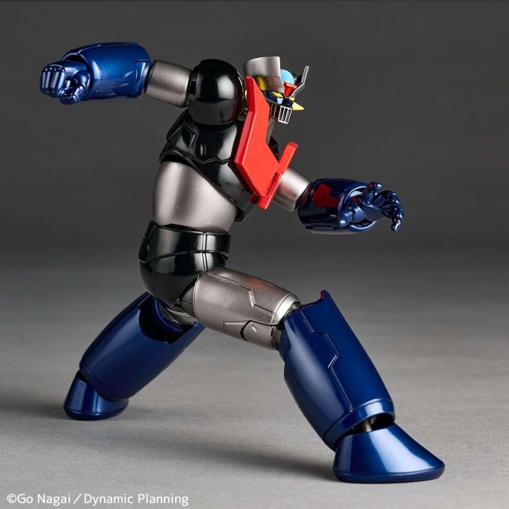 MAZINGER Z - Mazinger Z - Figure Revoltech A.Y. 15cm : ShopForGeek.com: Figurita Goldorak