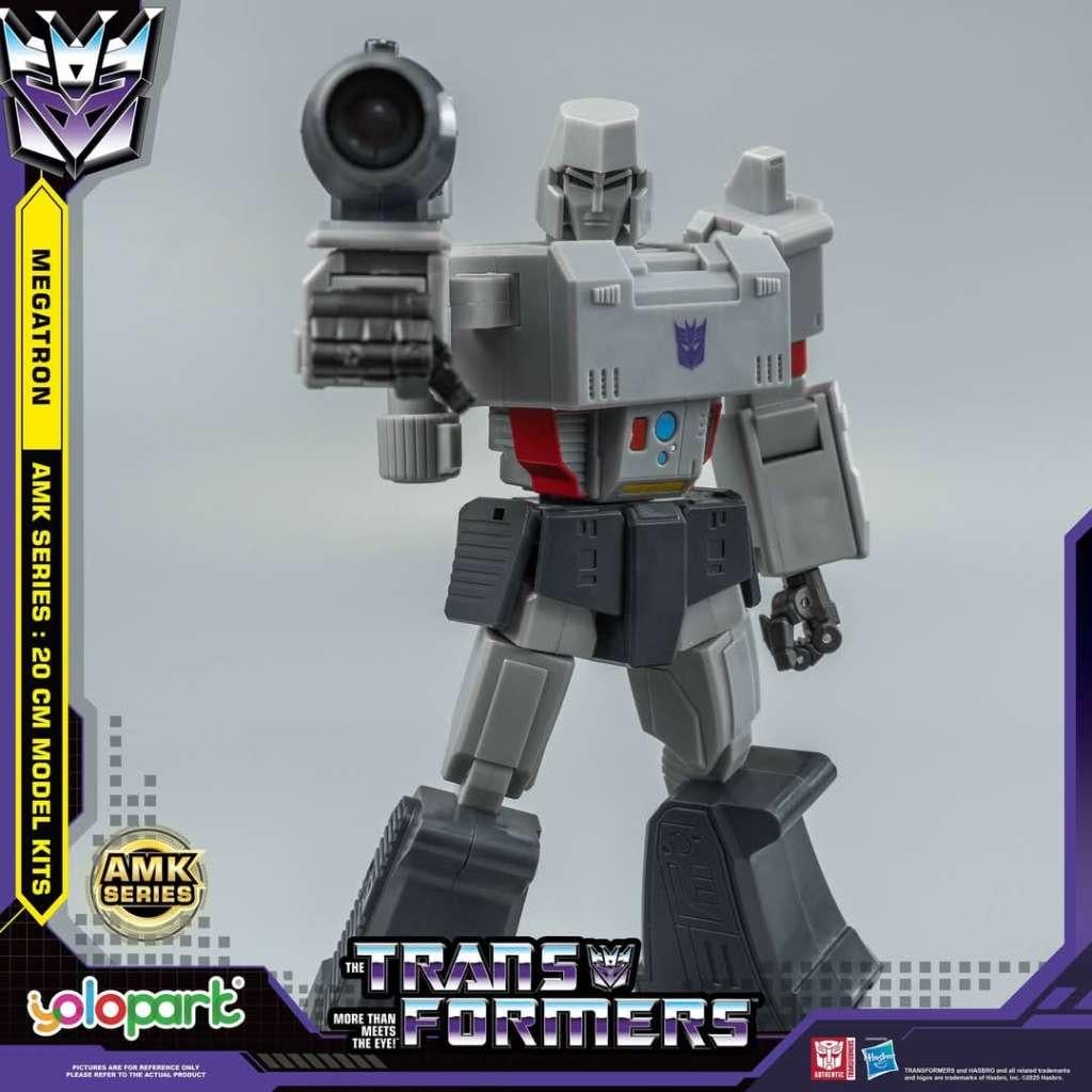 TRANSFORMERS GENERATION ONE - Megatron - Model Kit 20cm : ShopForGeek ...
