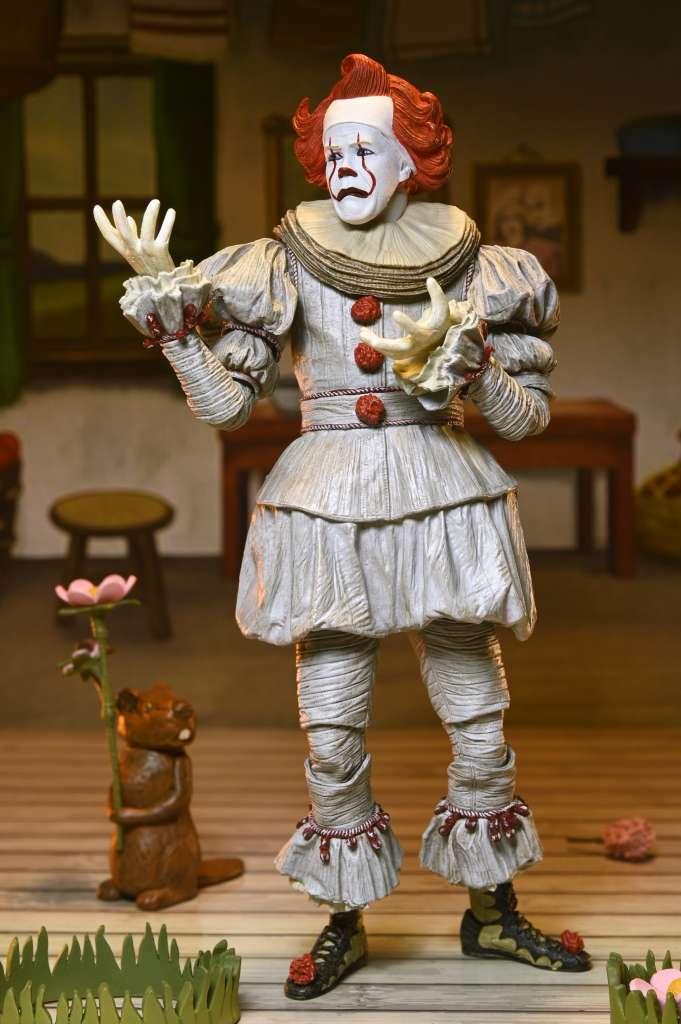 WELCOME TO DERRY - Bob as Pennywise - Ultimate Figure 17cm ...