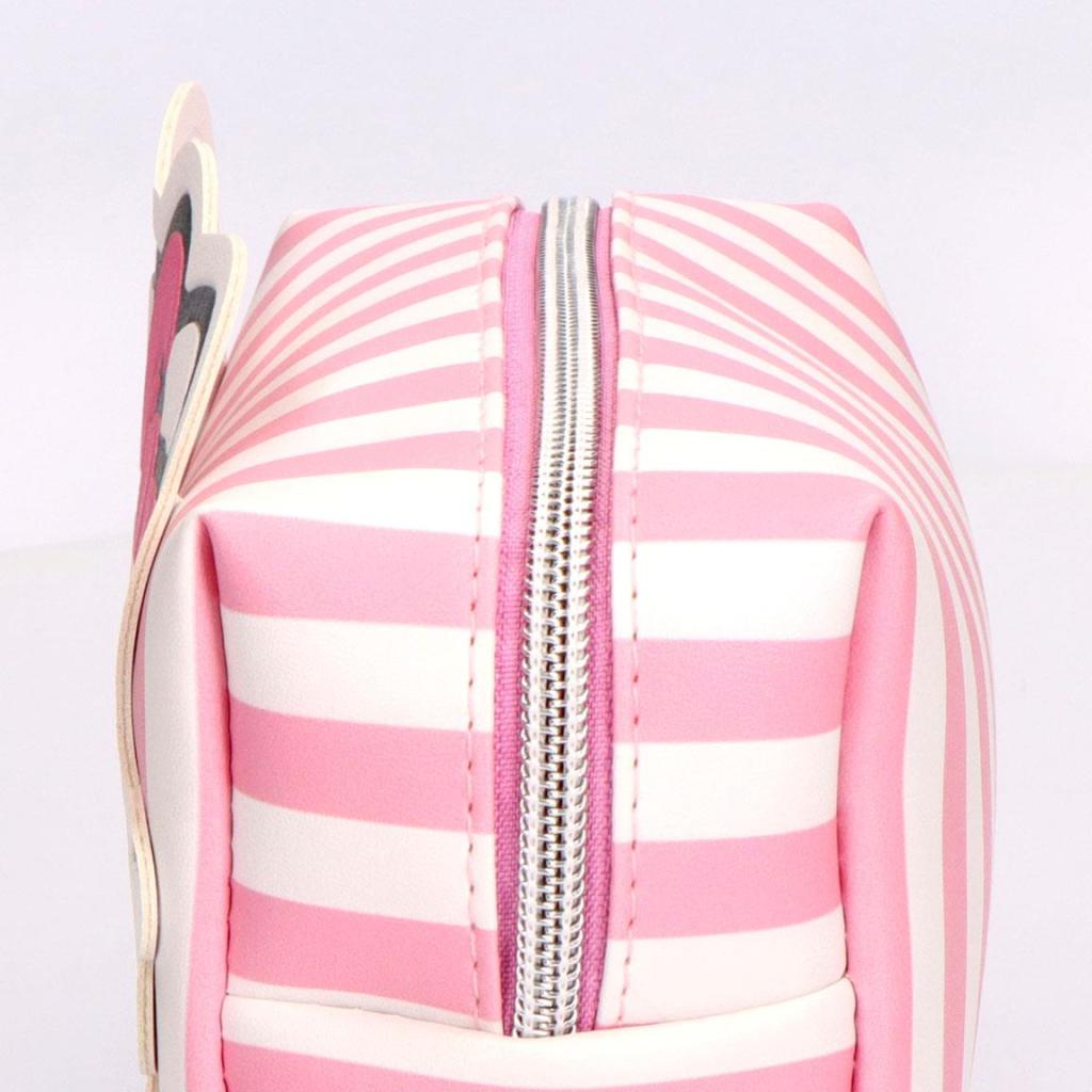 HELLO KITTY - 'Brick' Travel Case : ShopForGeek.com: Kulturbeutel Cerda ...