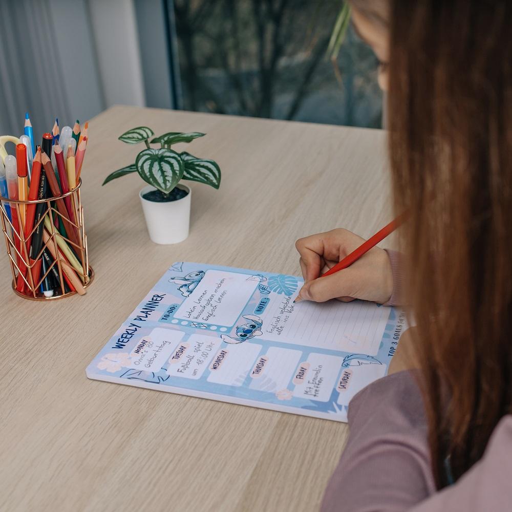 STITCH - Watercolor - Weekly Planner : ShopForGeek.com: Calendar DISNEY