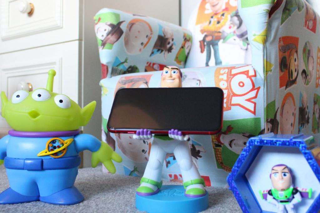 TOY STORY - Buzz - Controller & Phone Support - 20cm : ShopForGeek.com ...