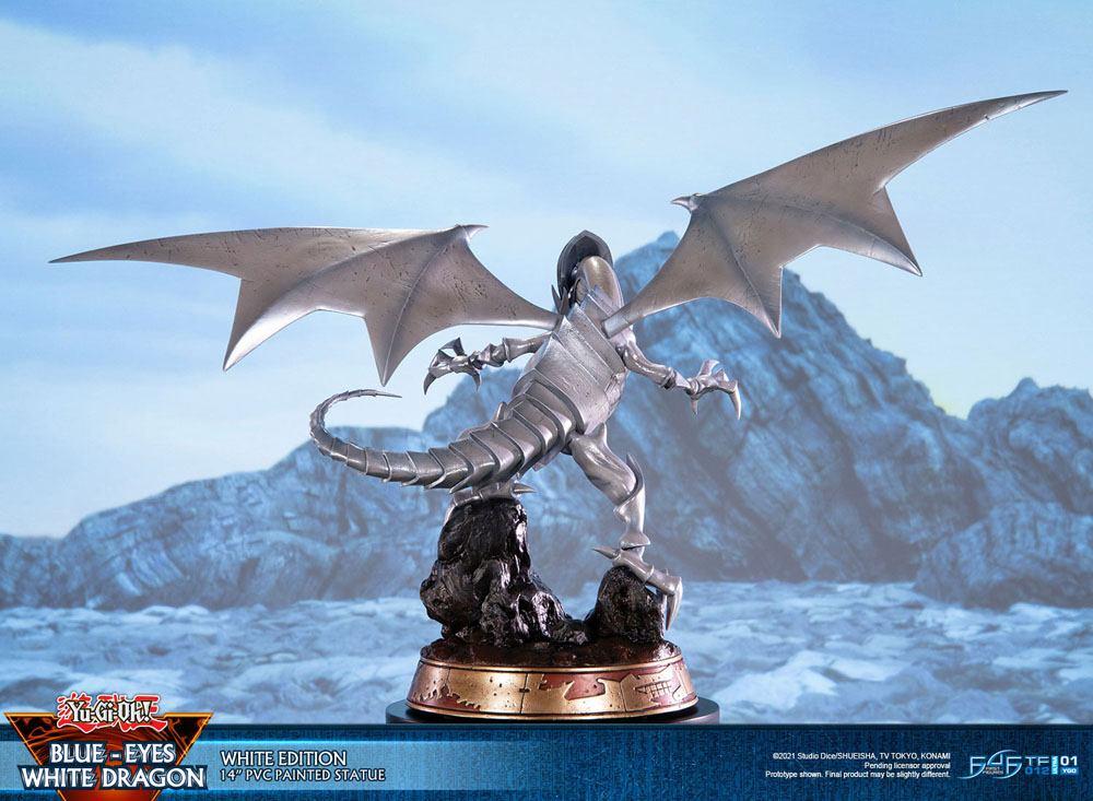 YU-GI-OH! - Blue-eyes White Dragon White Edition - Statue '35x56x33 ...