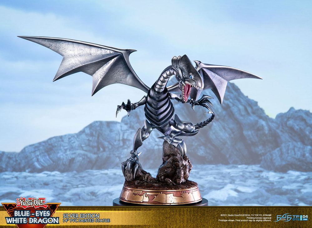 YU-GI-OH! - Blue-eyes White Dragon Silver Edition - Statue '35x56x33 ...