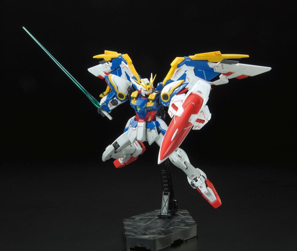 GUNDAM - RG 1/144 XXXG-01W Wing Gundam EW - Model Kit 13cm ...