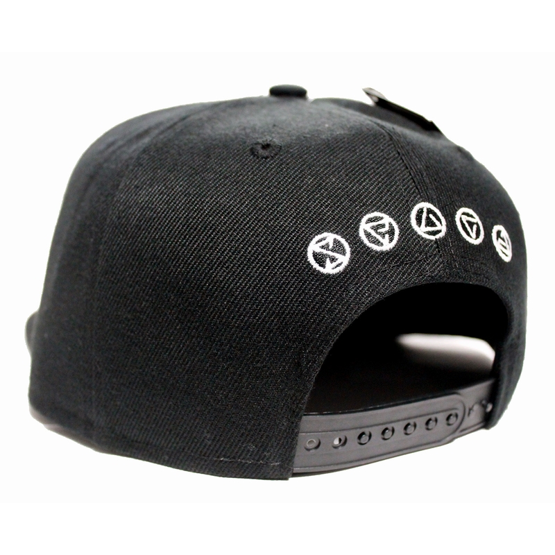 THE WITCHER - Cap Logo The Witcher III : ShopForGeek.com: Cap Cotton ...