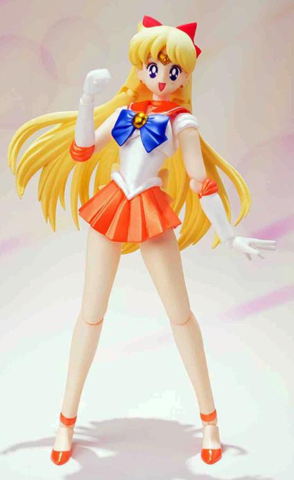 SAILOR MOON - Sailor Venus Figuarts - 14cm (Bandai) : ShopForGeek.com ...