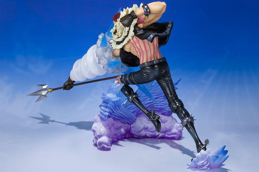 ONE PIECE - Zero Charlott Katakuri Figuarts (Bandai) : ShopForGeek.com ...