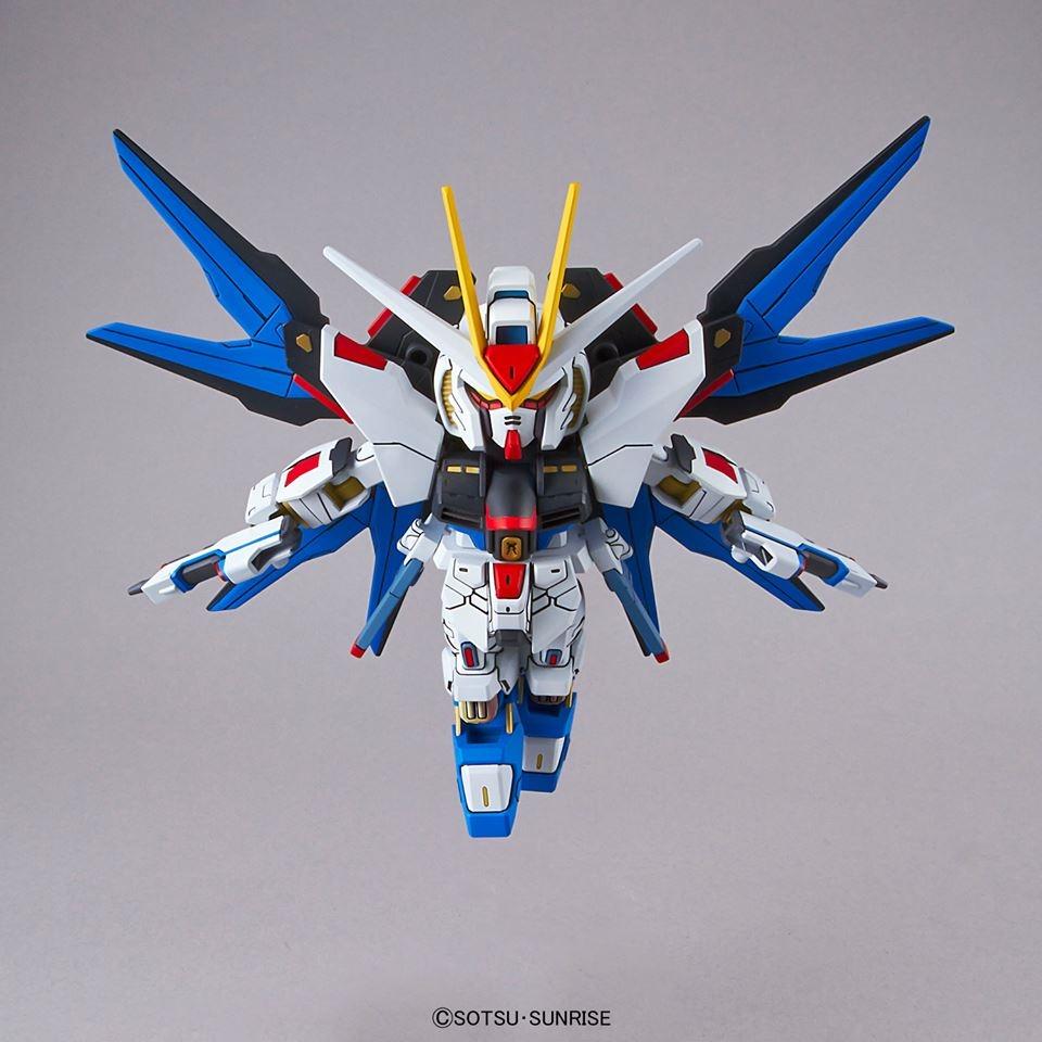 GUNDAM - Model Kit - Super Deformed EX - Strike Freedom - 8 CM ...