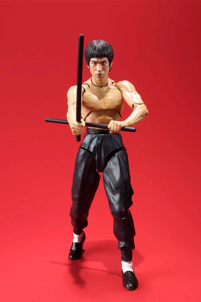 BRUCE LEE - Bruce Lee Action Figure S.H.Figuarts (Bandai) : ShopForGeek ...