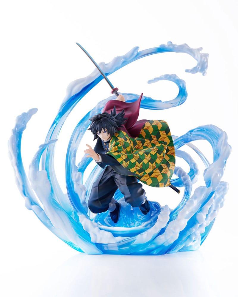 DEMON SLAYER - Giyu Tomioka "Deluxe Version" - Statue 1/8 29cm : ShopForGeek.com: Figurines ...