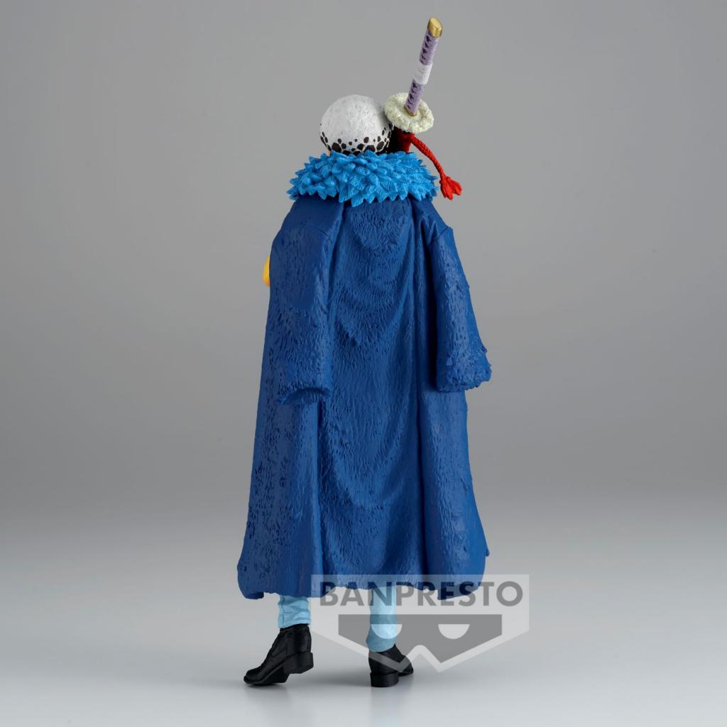 ONE PIECE - Trafalgar Law- Figure King Of Artist 23cm : ShopForGeek.com ...