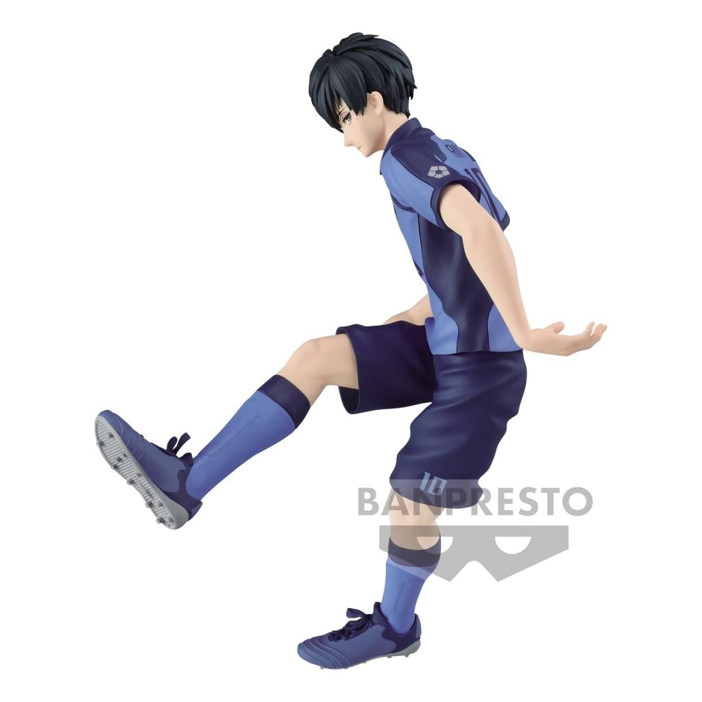 BLUE LOCK - Rin Itoshi - Figure 15cm : ShopForGeek.com: Figurines ...