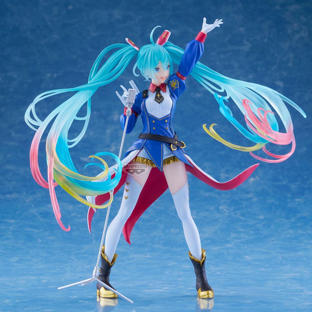 GUNDAM X MIKU - Hatsune Miku - Figure Banpresto Evolve 21cm : ShopForGeek.com: Figurines ...