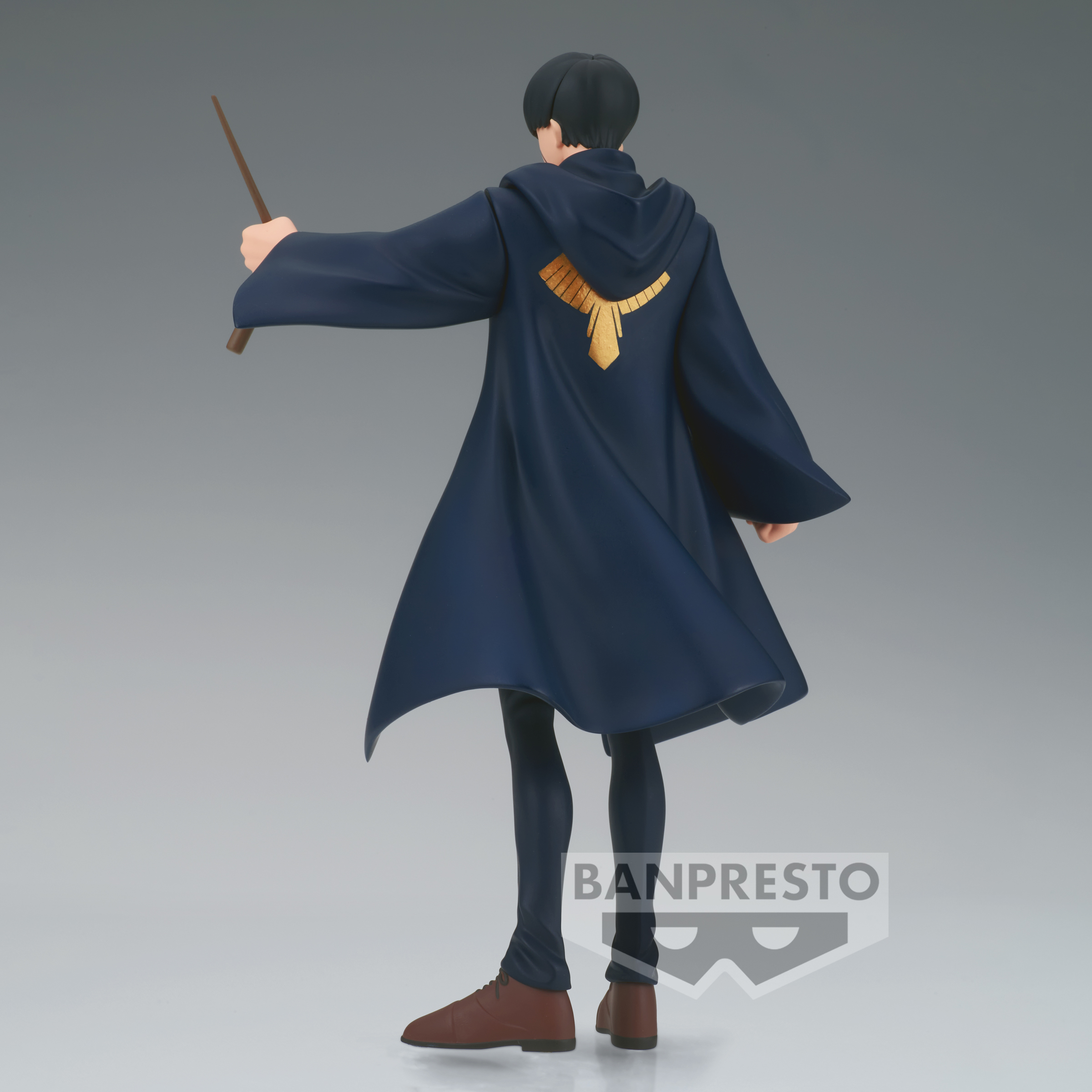 MASHLE MAGIC AND MUSCLES - Mash Burnedead - Figure DXF 17cm : ShopForGeek.com: Figurines ...