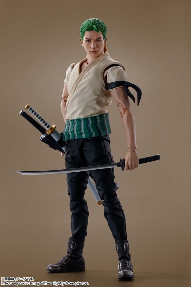 ONE PIECE NETFLIX - Roronoa Zoro - Figurine S.H. Figuarts 14cm ...