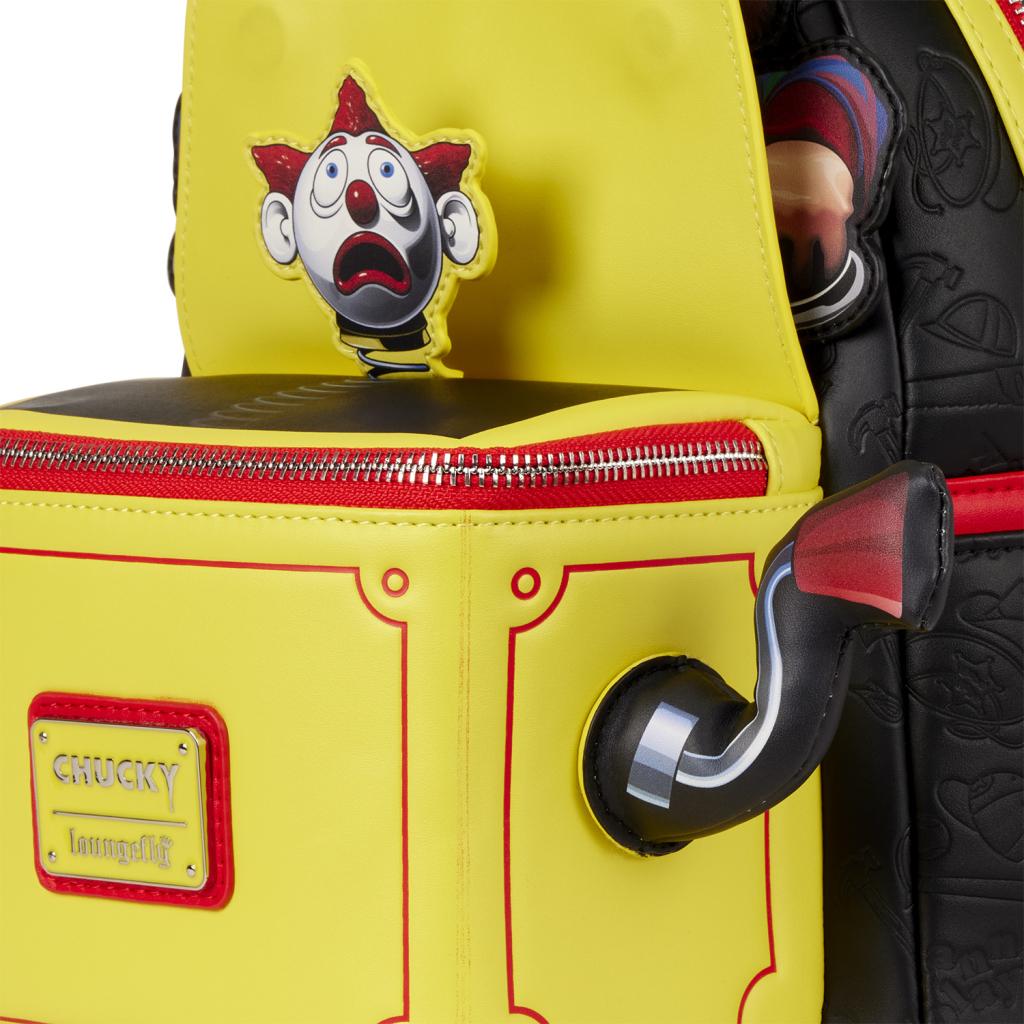 CHUCKY - Pop Up - Mini Backpack LoungeFly : ShopForGeek.com: Tasche ...
