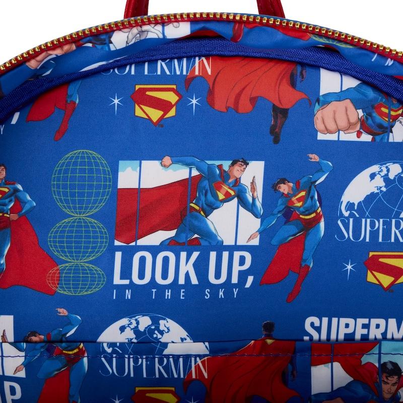 SUPERMAN - Superman - Backpack LoungeFly : ShopForGeek.com: Bolsa ...