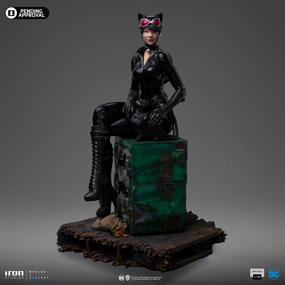 DC - Catwoman - Statue Art Scale 1/10 20.5cm : ShopForGeek.com: Figurita Iron Studios DC Comics