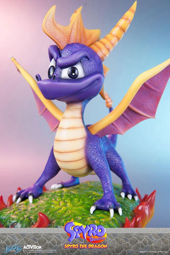 ACTIVISION - Spyro The Dragon Statue - 38cm : ShopForGeek.com: Figurine ...