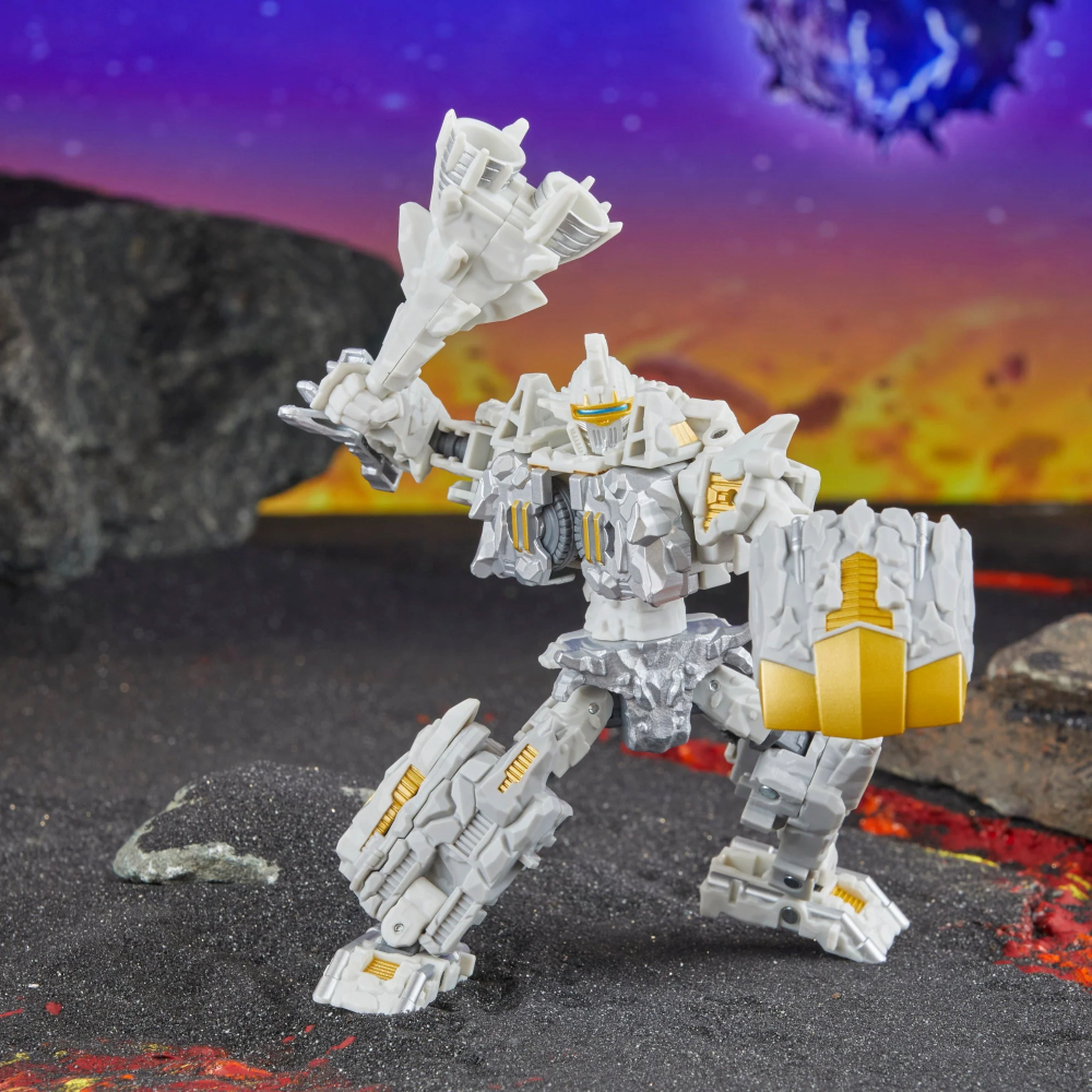 TRANSFORMERS -Infernac Universe Nucleus -Fig. United Deluxe Class 14cm ...