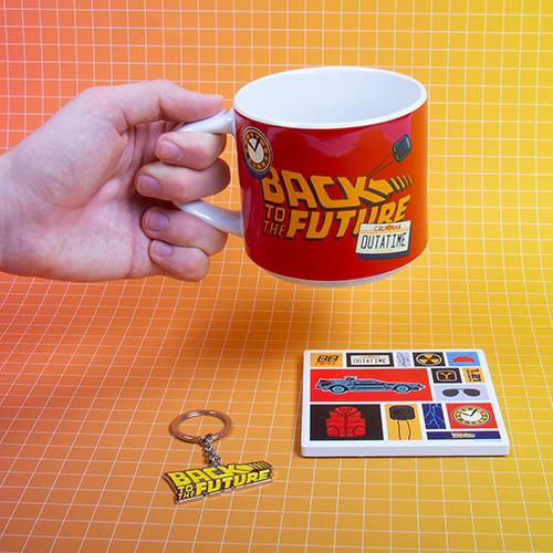 BACK TO THE FUTURE - Gift Box - Mug 430 ml + Coaster + Keyring ...