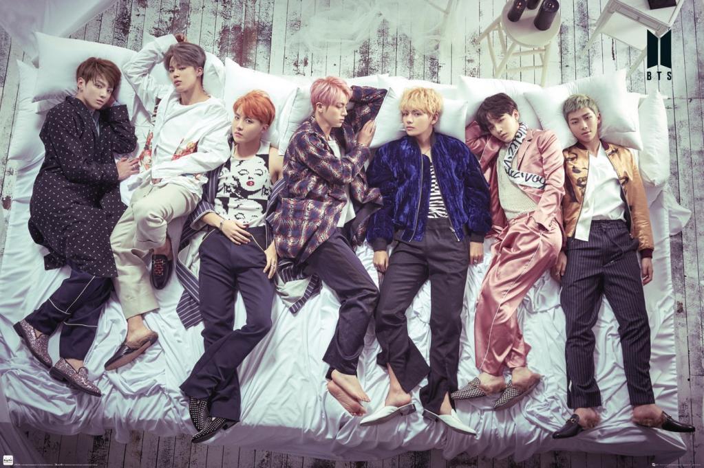 BTS - Poster 61X91 - Group Bed : ShopForGeek.com: Poster GB Eye Music