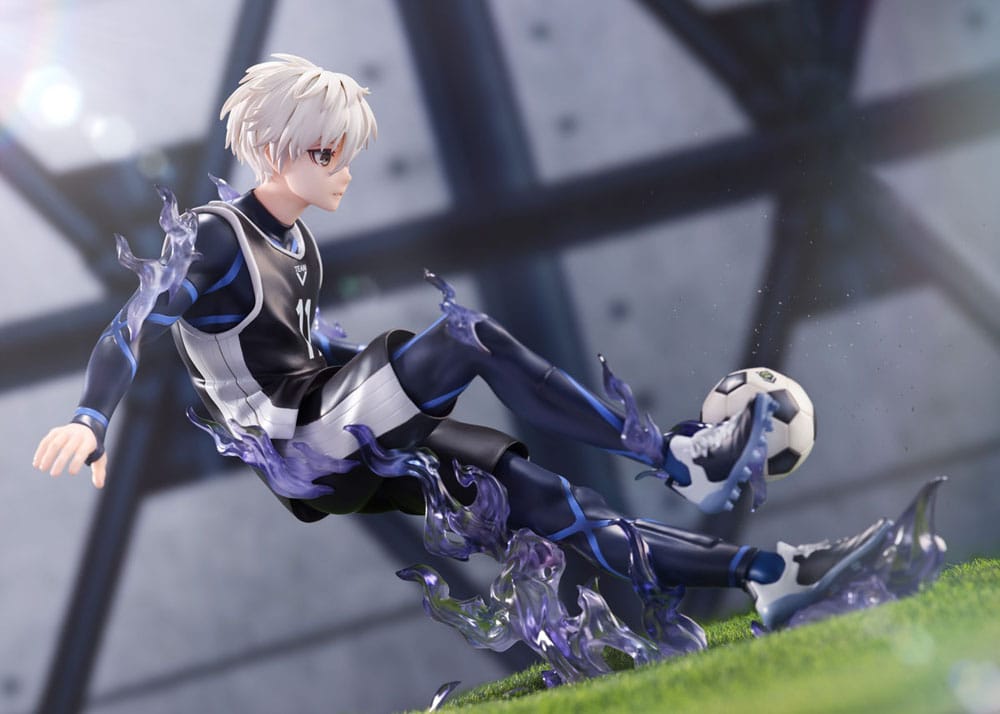 BLUE LOCK - Seishiro Nagi - Statuette 20cm : ShopForGeek.com: Figurine ...