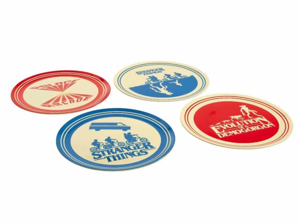 STRANGER THINGS - Melamine plate set - Silhouette : ShopForGeek.com ...