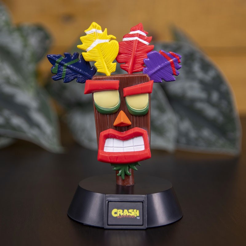 CRASH BANDICOOT - Aku Aku Icon Light - 10cm : ShopForGeek.com: Lamp ...