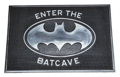 DC COMICS - Door Mat 40X60 - Welcome to the Batcave : ShopForGeek.com ...