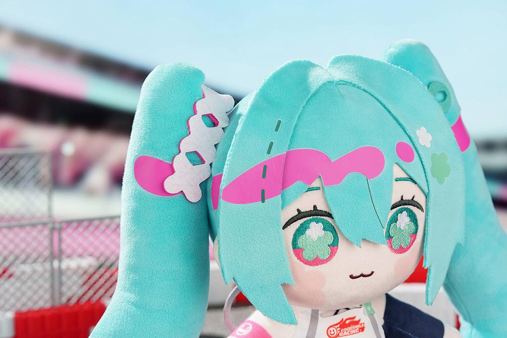 HATSUNE MIKU GT PROJECT - Hatsune Miku Racing 2025 - Plush 20cm ...