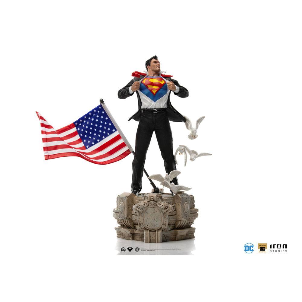 DC COMICS - Clark Kent - Statue Deluxe Art Scale 29cm : ShopForGeek.com ...