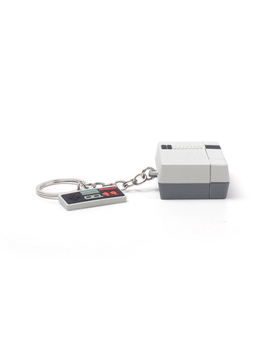 NINTENDO - NES 3D - Rubber Keychain : ShopForGeek.com: Keyring Difuzed ...