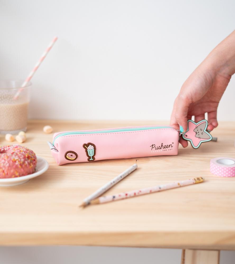 PUSHEEN - Rose Collection - Square Pencil Case : ShopForGeek.com ...