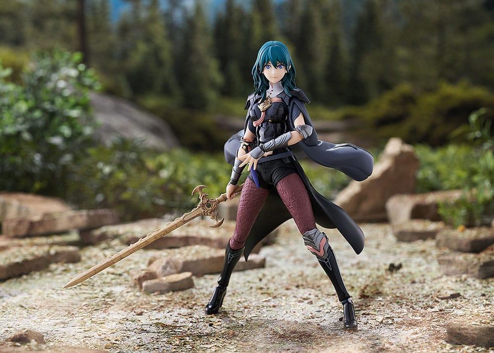 FIRE EMBLEM THREE HOUSES - Byleth - Figure 16cm : ShopForGeek.com ...