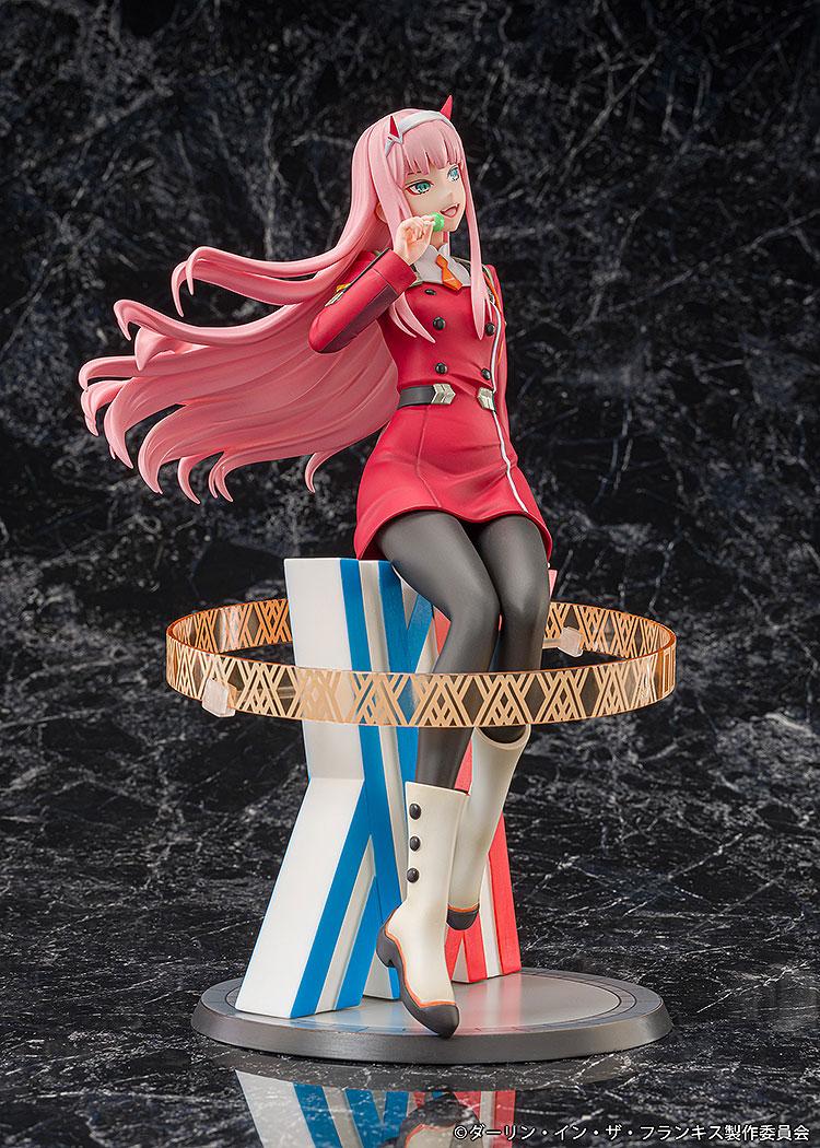 DARLING IN THE FRANXX - Zero Two - Statue 1/7 23.5cm : ShopForGeek.com: Figurita Darling in the ...