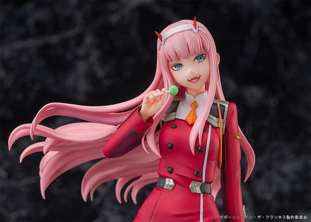 DARLING IN THE FRANXX - Zero Two - Statue 1/7 23.5cm : ShopForGeek.com ...