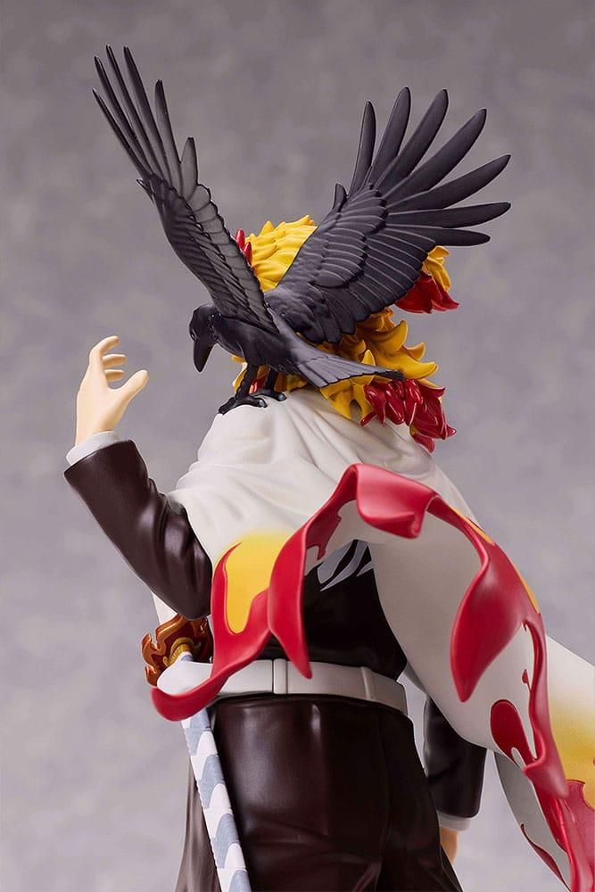 DEMON SLAYER - Rengoku Kyojuro - Figure 20cm : ShopForGeek.com ...