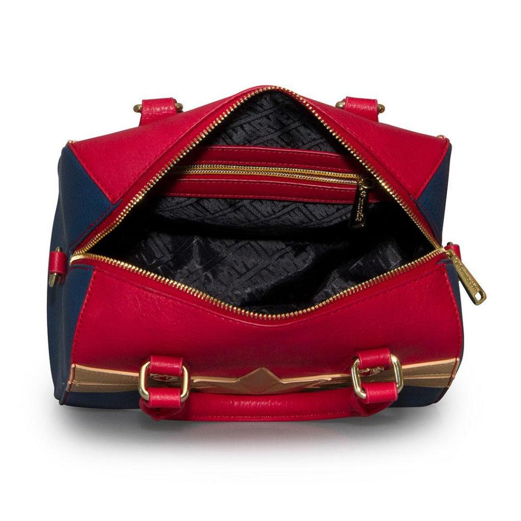 MARVEL - Captain Marvel Xbody Bag 'LoungeFly' : ShopForGeek.com: Bag ...