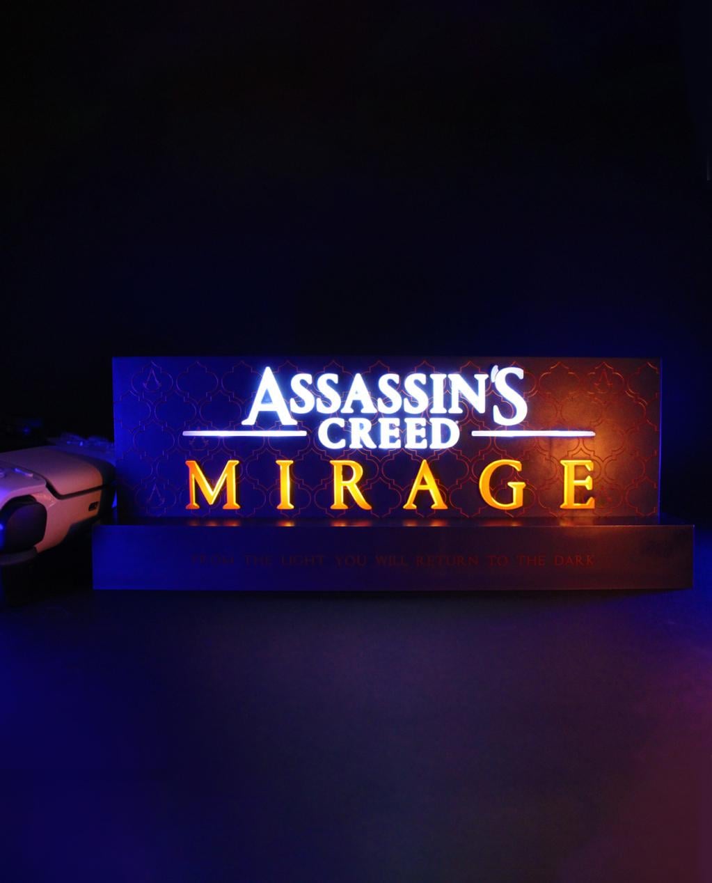 ASSASSIN'S CREED - Mirage - Lamp : ShopForGeek.com: Lámpara Neamedia Light Assassins Creed