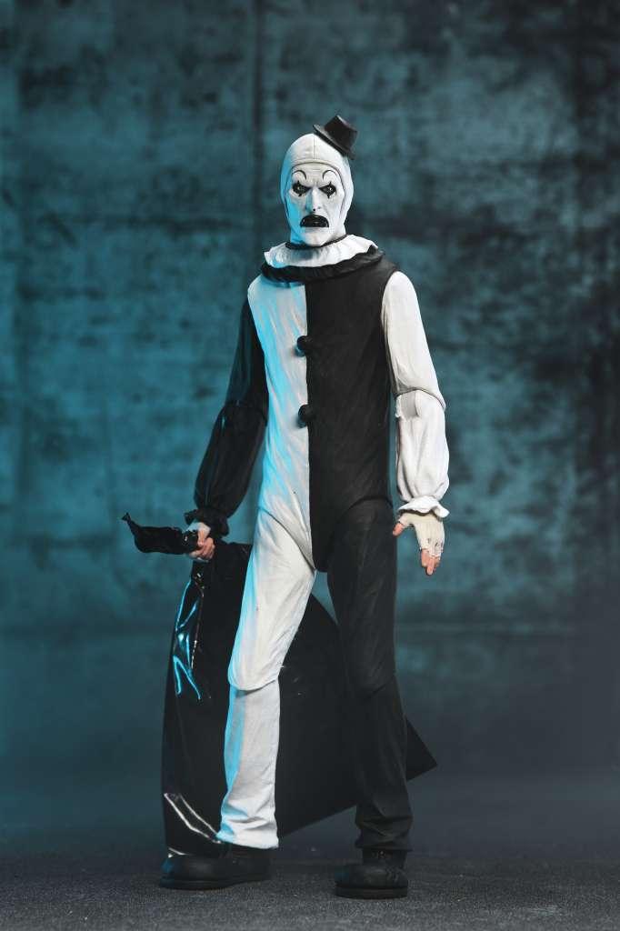 TERRIFIER - Art the Clown - Ultimate Figure 17cm : ShopForGeek.com ...