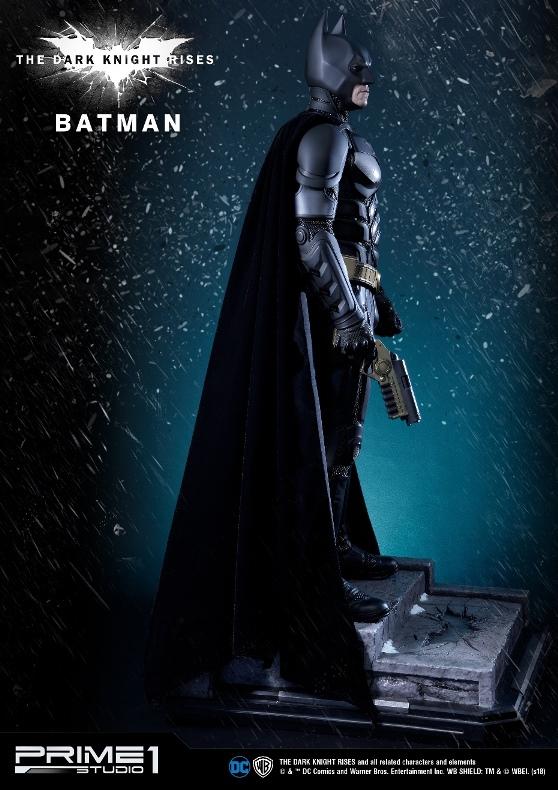DC COMICS - The Dark Knight Rises - Batman 1:3 Scale Statue - 84cm ...