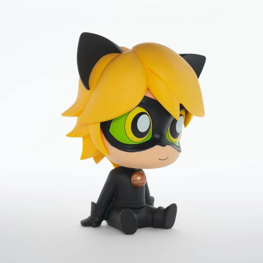 MIRACULOUS LADY BUG - Chat Noir - Tirelire PVC 18cm : ShopForGeek.com ...