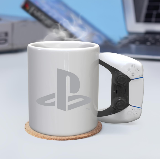 PLAYSTATION - PS5 - Shaped mug : ShopForGeek.com: Mug Paladone Playstation
